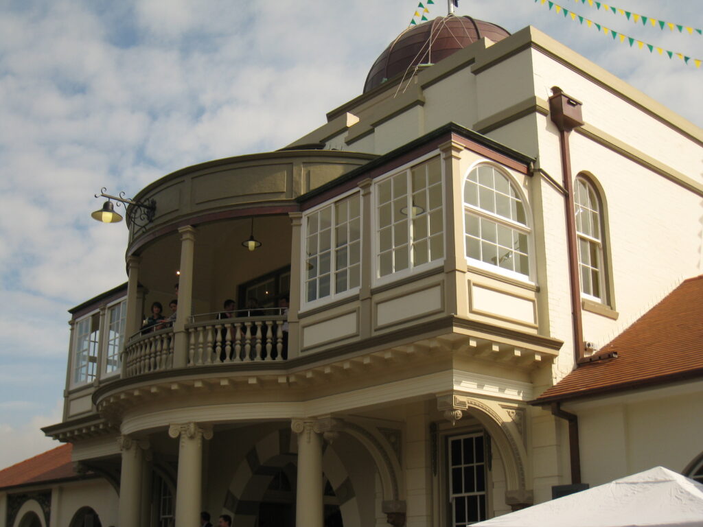 PROJECTS • Design 5 - Architects